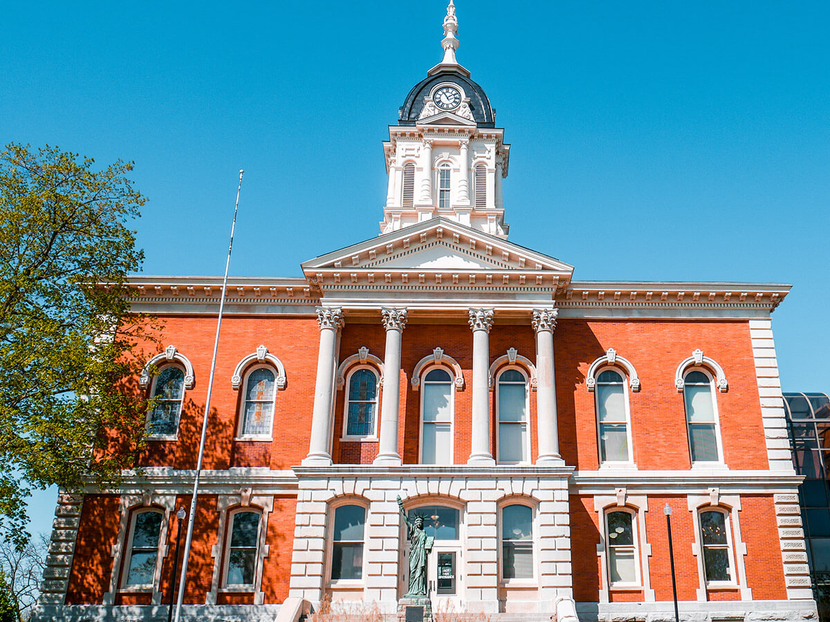 Marshall County Courthouse - Midwest Maintenance